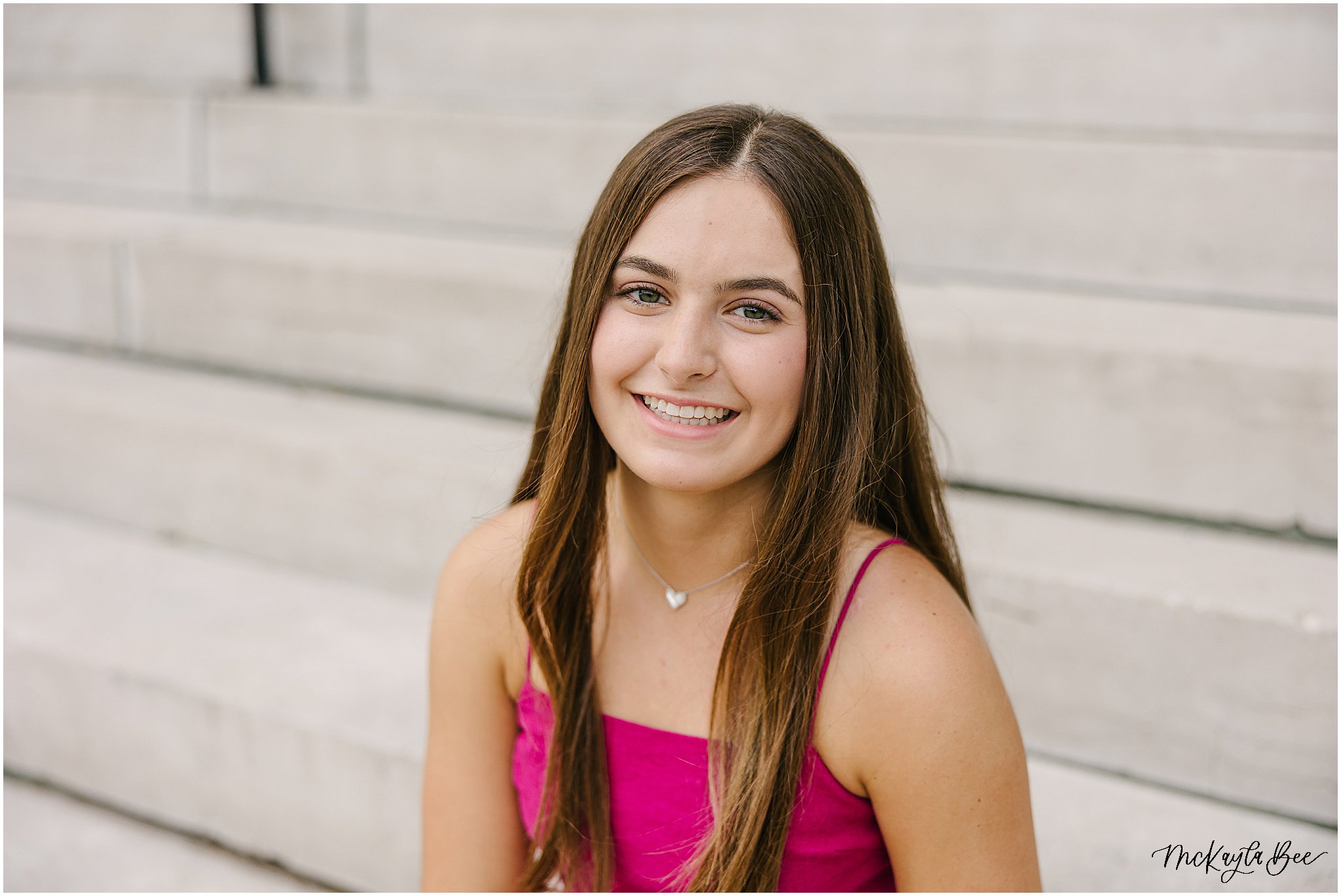 Makayla - Class of 2023 - mckaylabee.com